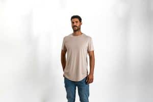 What Do Greek People Look Like? 6 Fascinating Aspects