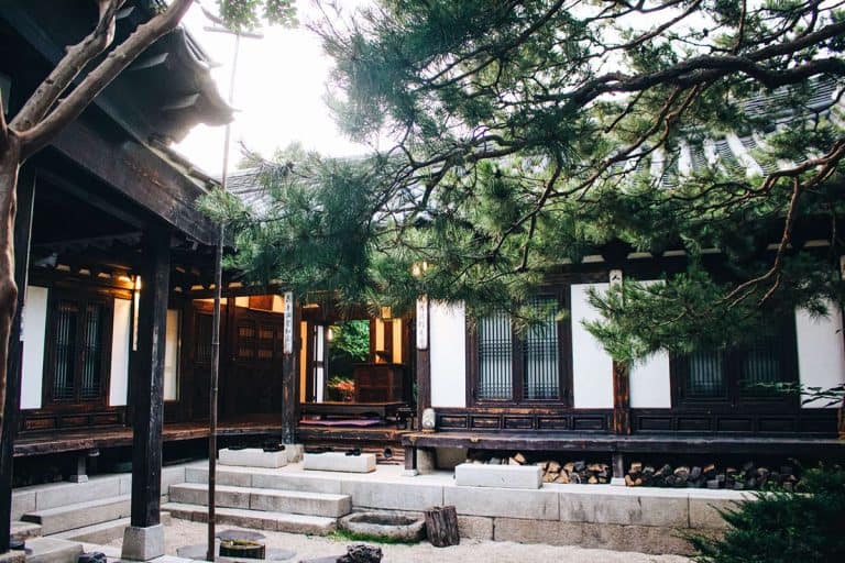 Korean Architecture: 5 Unique Features You Should Know