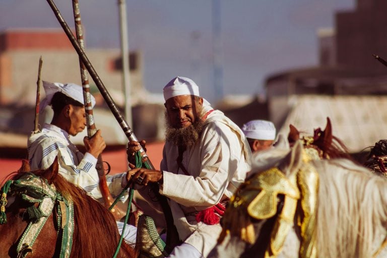 Which Religions Do Not Celebrate Holidays? 7 Powerful Ones