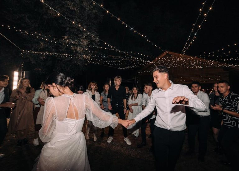 Brazilian Wedding Traditions: 18 Popular Customs You Should Know
