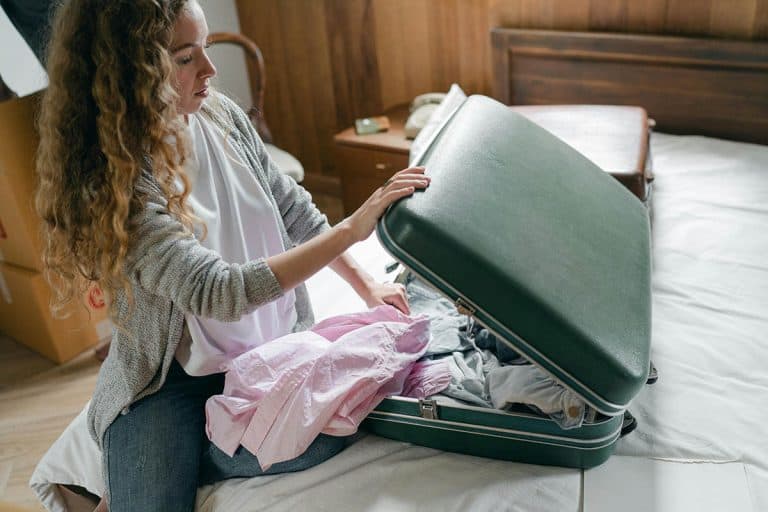 Bus Travel Safety Tips : 8 Essential Safety Tips