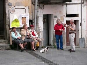 Hello In Italian: 9 Essential Greetings And More Ways To Say Hi