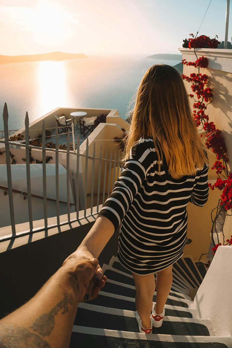 Hello In Greek: 9 Essential Phrases For Beginners And More